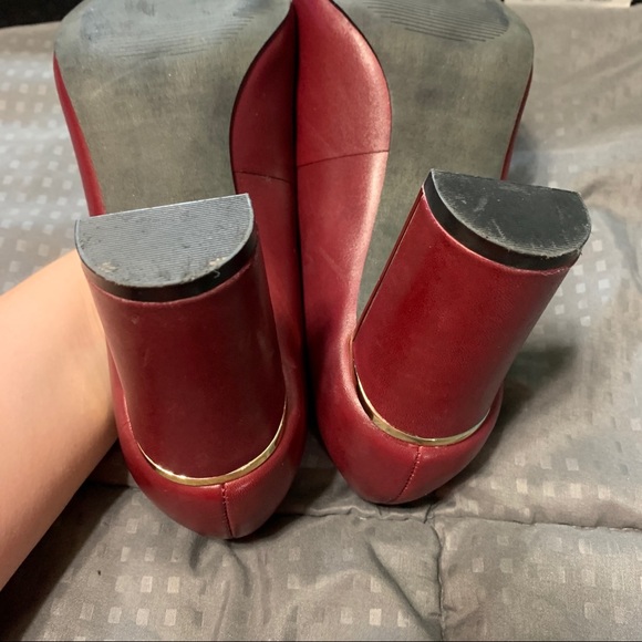 IMAN | Shoes | Iman Leather Sangria Heels Shoes Size 7 | Poshmark